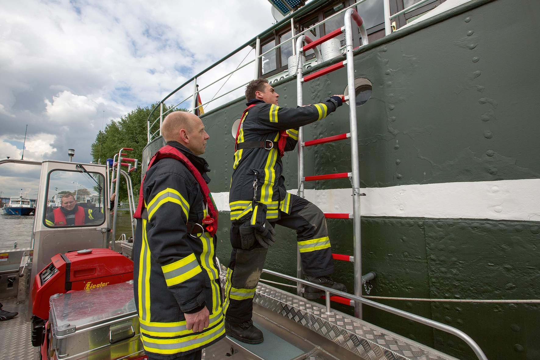 Schiffs-Rettungsleiter | Kombinationsmöglichkeit 1 | 7777000100